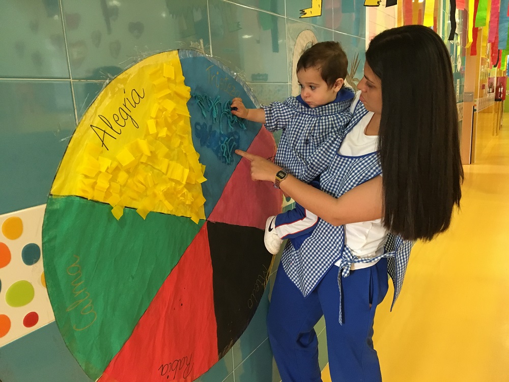 La semana del libro en Jirafas: "El monstruo de colores" | Escuela ...